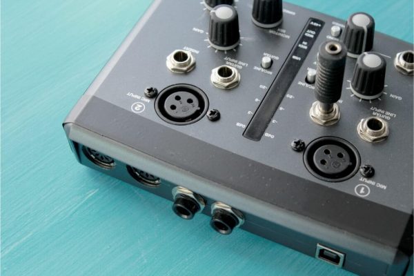Roland Studio-Capture Review 2021 - Barkingdrum.Com